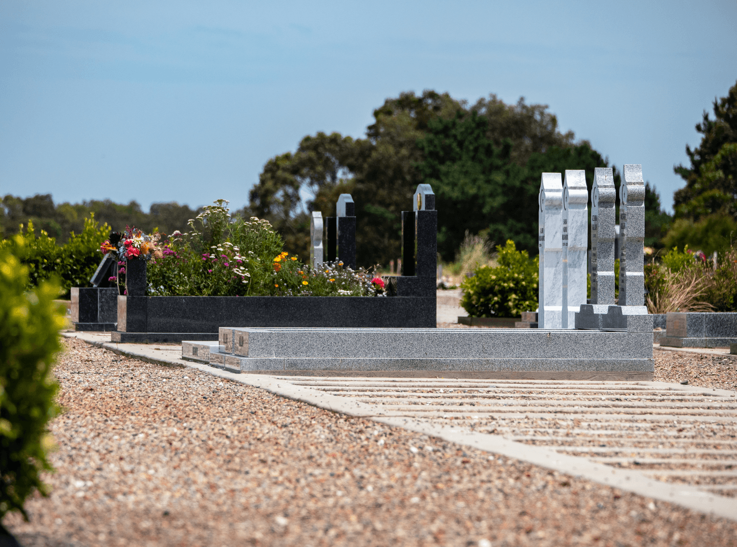 Burial options and services in Melbourne | SMCT
